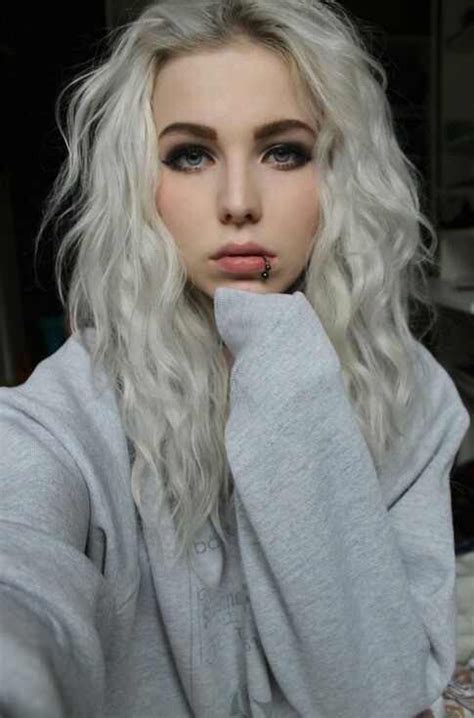 Grunge Grunge Girl And Grunge Hair Image 2639219 On