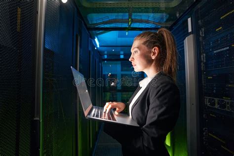Adult Woman Network Engineer In Server Room Stock Photo Image Of Data Connection