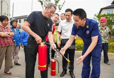 浙江长兴：筑牢农村消防安全“防火墙” 人民图片网