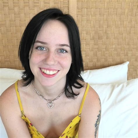 Brand New Pale 18 Yr Old With Freckles Makes Her Porn Xhamster