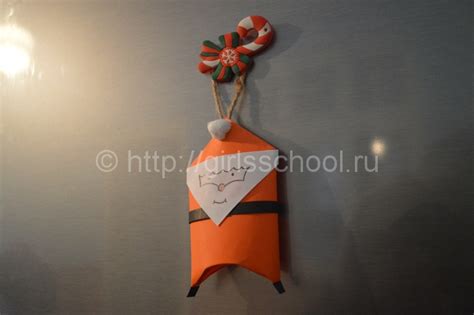 Як зробити Діда Мороза з паперу своїми руками