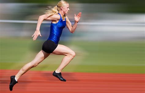 5 Ways To Intensify And Build Your Sprints For Optimal Conditioning