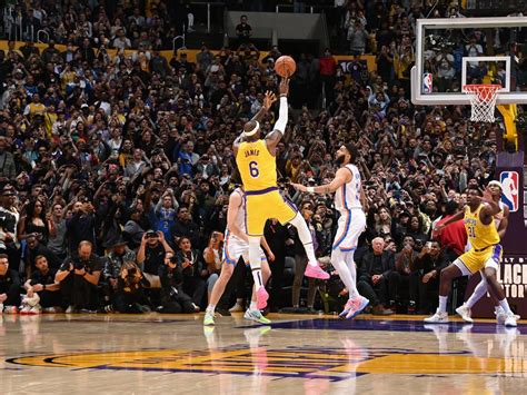 Nba World Erupts Over Incredible Phil Knight Detail In Picture Over