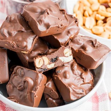 Copycat Chunky Candy Bars