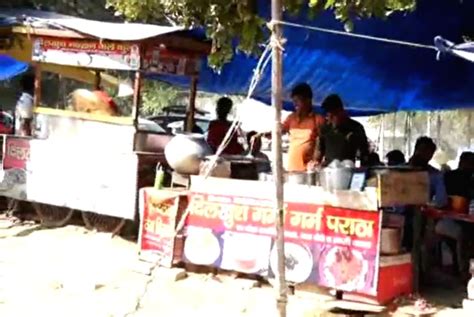 Gurugram Civic Body To Take Action Against Illegal Street Vendors
