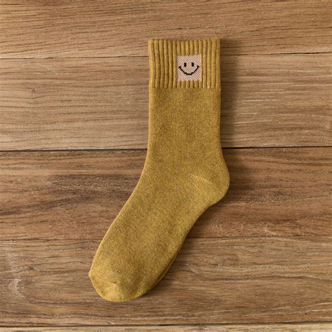 Cute Smiling Face Socks Ankle Novelty Funny Socks Ts For Womens