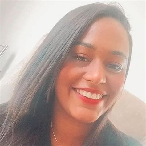 Polly Polly Martins Threads Say More