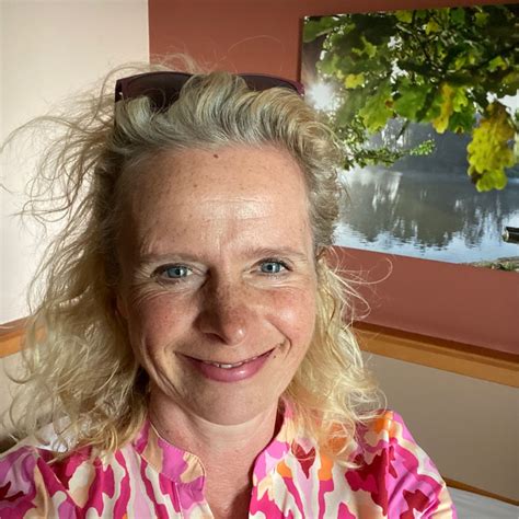 Bednar Karin Email And Phone Number Denns Biomarkt Assistant Content