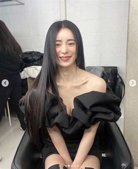 임지연 더 글로리 속 연진이 맞아…파격 화보로 뽐낸 고혹미 Zum 뉴스