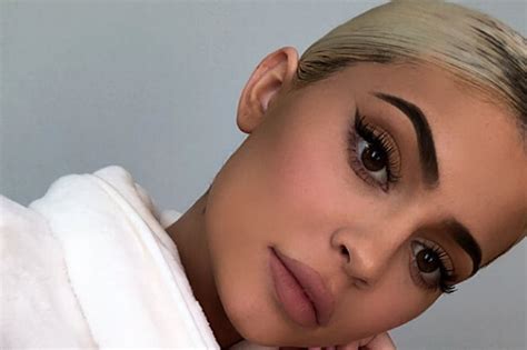 Kylie Jenner Fans Accuse Her Of Lying Over Lip Filler Removal As She