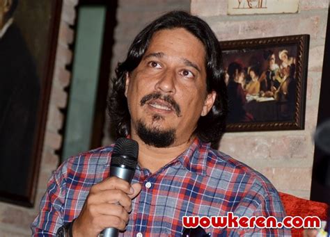 Bucek Depp Berita Foto Video Lirik Lagu Profil And Bio Halaman Utama Bucek Depp