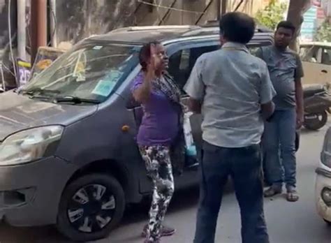 Noida Woman Slaps E Rickshaw Driver 17 Times In 90 Secs Arrested