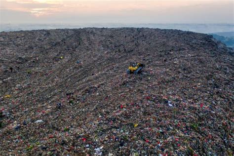 La generación mundial de residuos urbanos alcanzará los 3 800 millones de toneladas en 2050