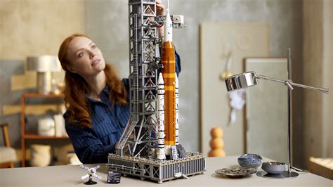 Esa Lego Icons Artemis Space Launch System Set