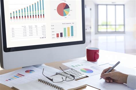 make better fleet decisions using data fleetio