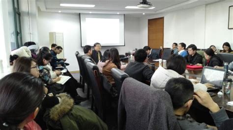 马克思主义学院 人大马院举办“法兰克福学派的社会批判理论”学术报告会