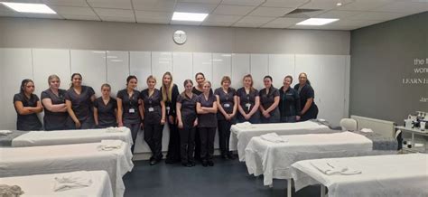 Lisa Excellence Professional Lola Docherty