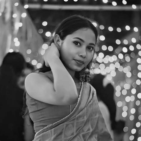 Misti Sarkar ♡ Immisti • Threads Say More