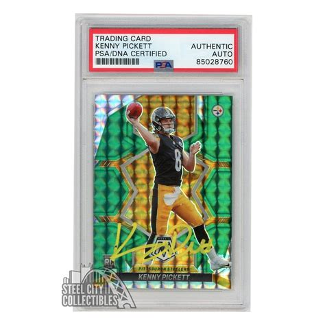 Kenny Pickett 2022 Panini Mosaic Green Autograph Rookie Card 301 PSA