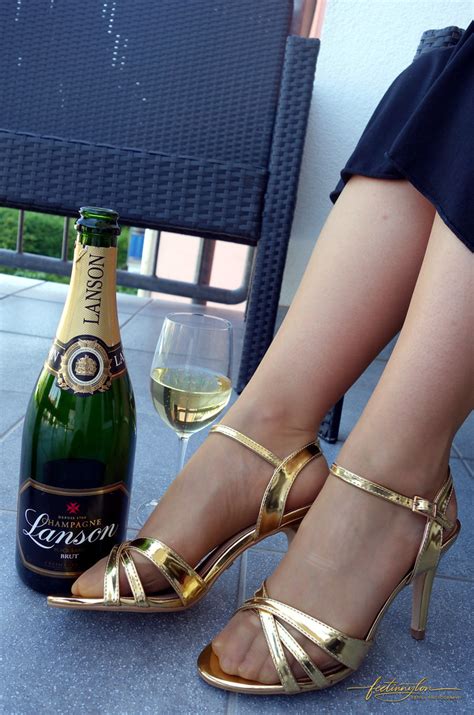 Dsc00716 Champagne Nylons And Sandals What Else Feet In Nylon