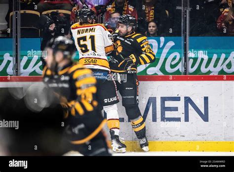 250130 Luleås Markus Nurmi Under Ishockeymatchen I Shl Mellan Skellefteå Och Luleå Den 30
