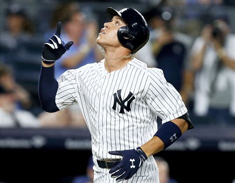 Aaron Judge Breaks Joe Dimaggio S Rookie Home Run Mark But Yankees Fall