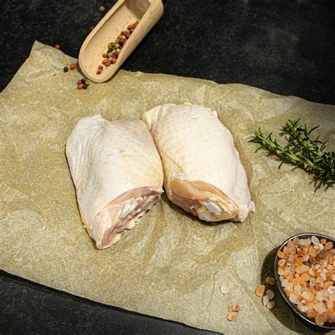 Buy Chicken Thigh Bone In Approx 500g Mapari Meats Auckland Butcher