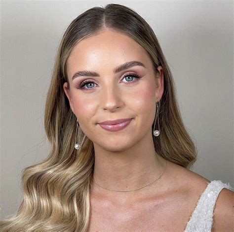 Pin By Katelyn Chirichigno On Wedding Wedding Makeup Blonde Glam