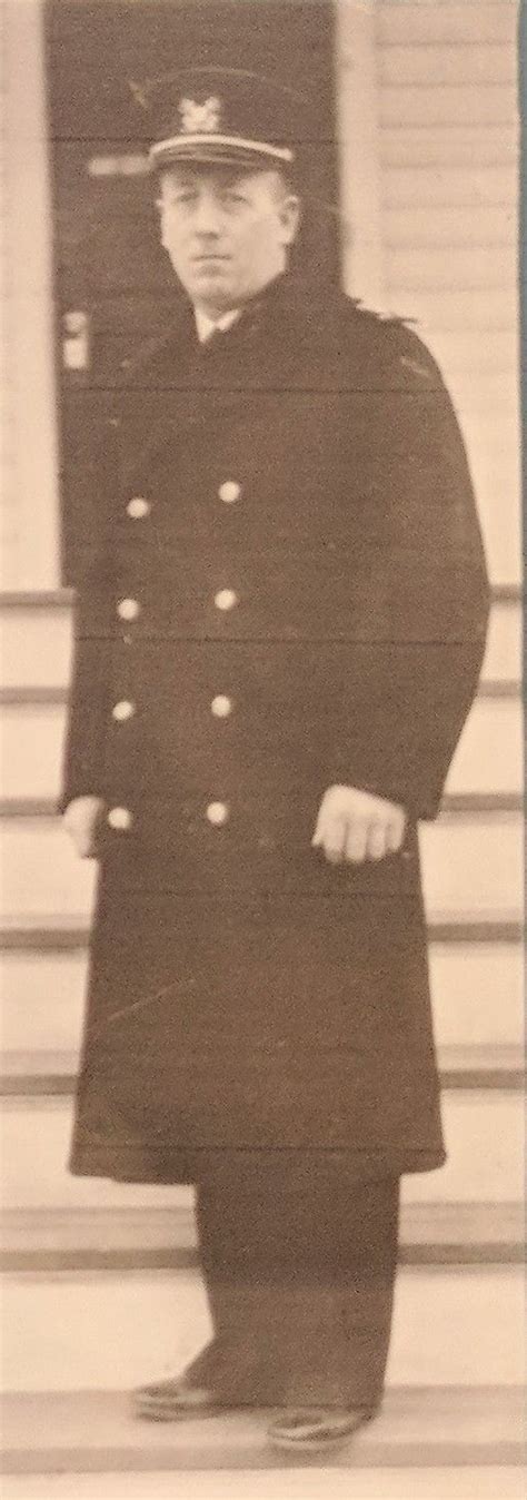 Lcdr William Edwin Holmes 1896 1976 Find A Grave Memorial