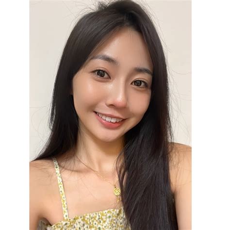 慈妹曬極近自拍「0瑕疵美顏」曝光！她揭「無敵秘訣」網讚：101分｜四季線上4gtv