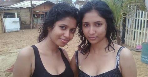 ශ්‍රී ලංකාවේ වැඩිම දෙනෙක සෙx කරන්න ගිහින් නිරුවත් වෙන අක්කලා