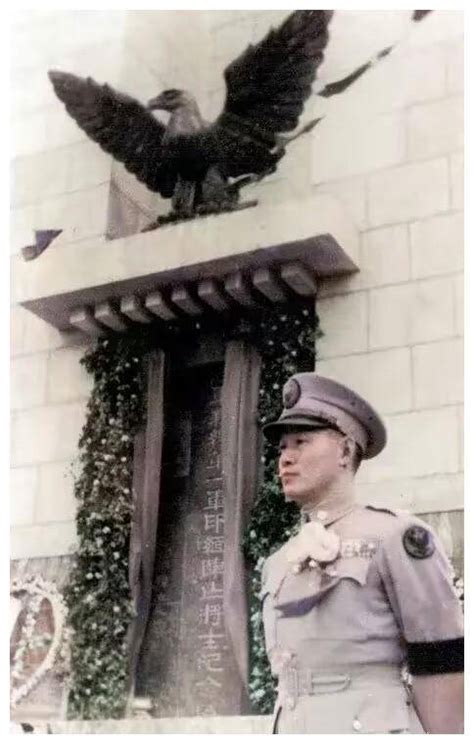 1990年孙立人葬礼现场照片他留下遗言不葬大陆棺不入土 张晶英 日军 王玉龄
