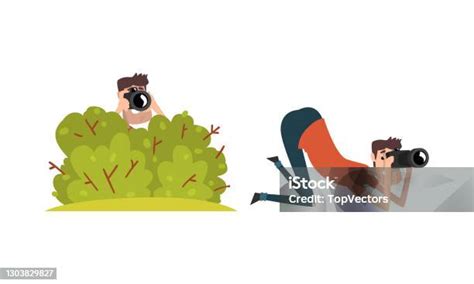 매복에 앉아 카메라와 파파라치 유명 인사 만화 벡터 일러스트다음 사진 작가의 세트 남자에 대한 스톡 벡터 아트 및 기타 이미지