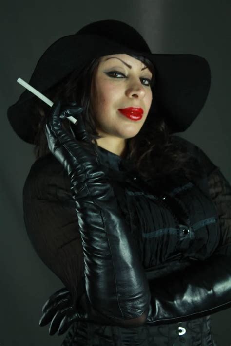 Smoking Ladies Girl Smoking Black Leather Outfit Long Leather Gloves