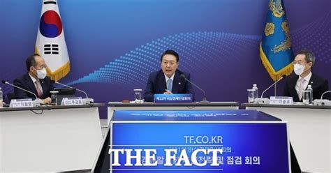尹 주재 비상경제민생회의 생중계野 80분 정치 쇼