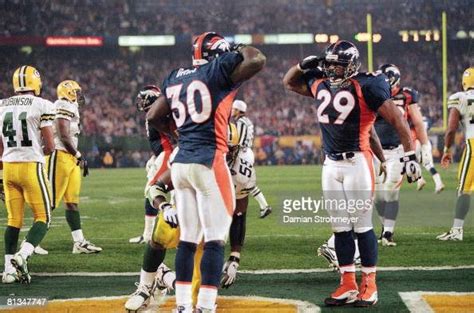Super Bowl Xxxii Denver Broncos Howard Griffith And Terrell Davis