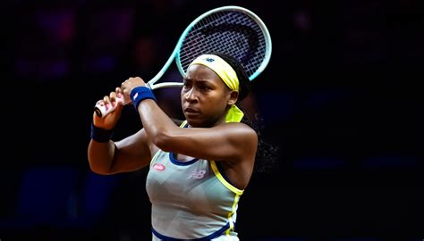 Coco Gauff se mobilise lors du premier match sur terre battue de et bat Sachia Vickery à