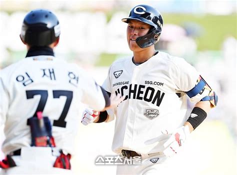 수비 완성 단계” Ssg 23살 차세대 포수→감독도 기회 준다” 선언안방 ‘지각변동 보인다 Ss플로리다in