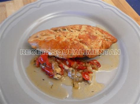 RECETAS QUE ALIMENTAN PECHUGA DE POLLO A LAS FINAS HIERBAS EN OLLA RÁPIDA