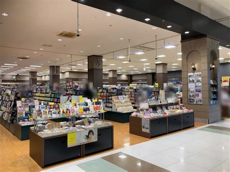 【福岡市東区】イオンモール香椎浜にあるブックカフェ「未来屋書店 香椎浜店」が、2022年10月にリニューアルオープンしていました