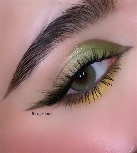 Pin By Selines Inspiration Boards On Eye Lewks Prom Eye Makeup Eye