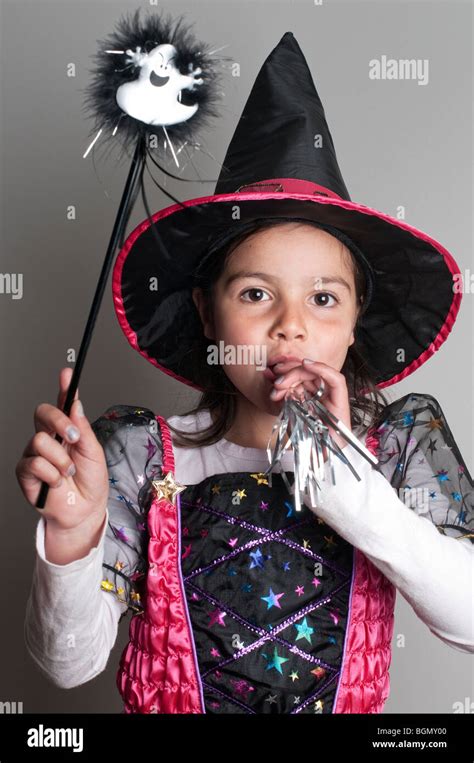 Halloween Witch Costumes For Girls