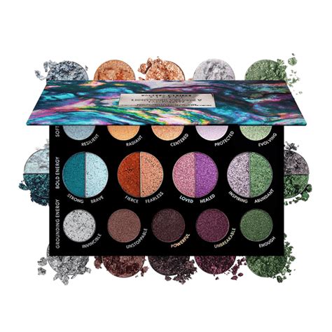 4 Holiday Eye Makeup Ideas Inspired By Precious Metals