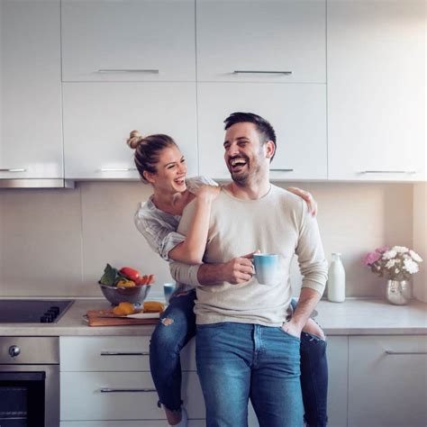 Woman Criticized For Gushing Over The Kind Note Her Husband Left After