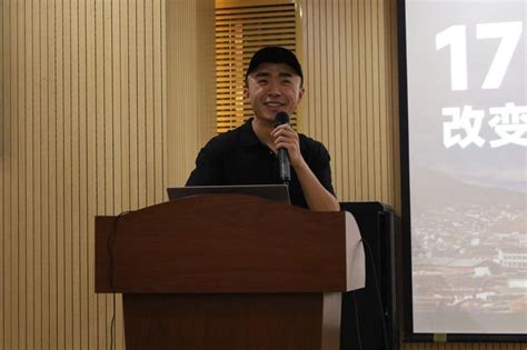 “让大学发光”长江学子创业分享会顺利举行 积累实践经验促进技能变现 新闻网