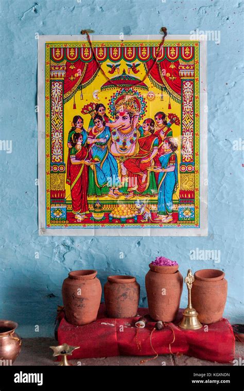 Riddhi Siddhi Hi Res Stock Photography And Images Alamy