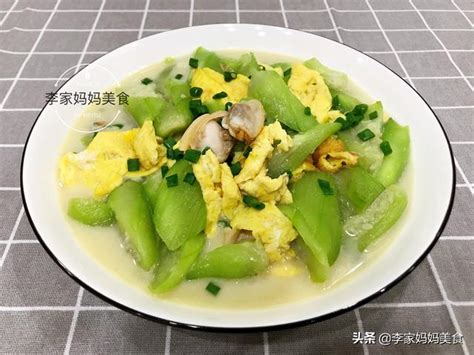 它和絲瓜一起炒是絕配，鮮甜美味，清熱消暑還美白，成本不到8塊 每日頭條