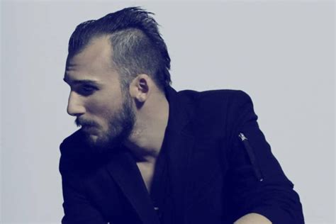 Δημήτρης Ρόκκος Νέο Single με τίτλο «Μέσα Στην Τρέλα Μου Tralala Gr