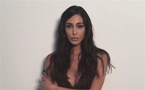 Belen Rodriguez Non Sta Bene Crisi Professionale Cosa Succede