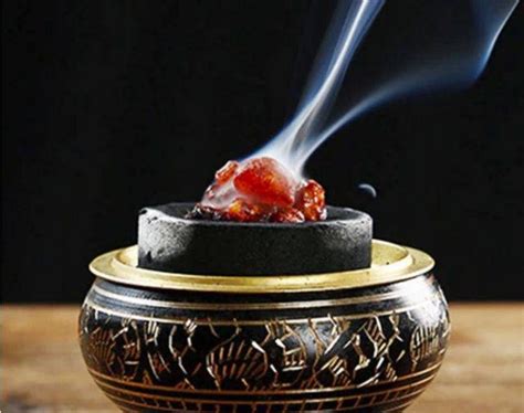 గుగ్గిలం ధూపం ఇంట్లో వేస్తే ఏమవుతుంది Guggilam Dhoopam Benifit